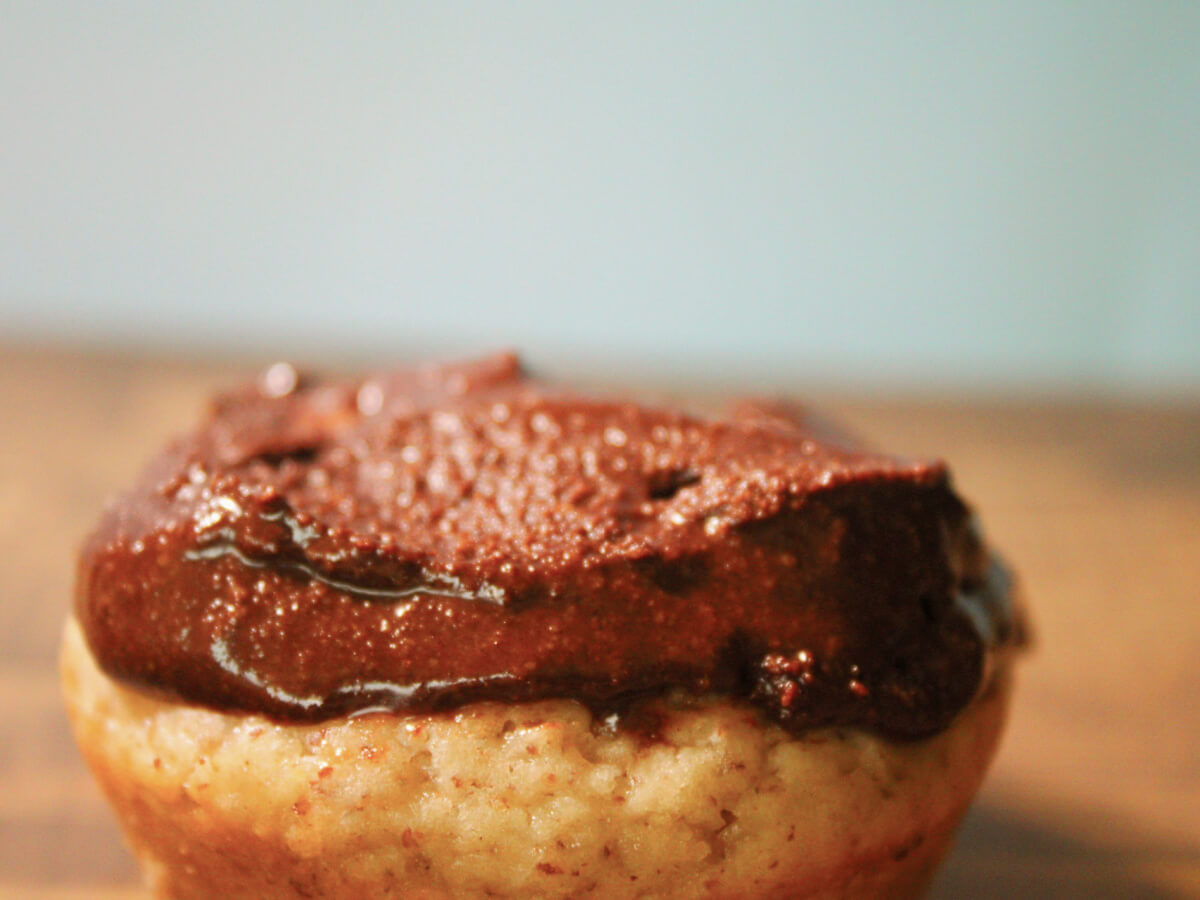 vegan vanilla cupcakes easy recipe frosting | Messy Vegan Mama